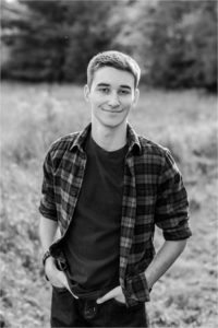 Outdoor Summer Senior Photos | Ossipee, New Hampshire | James