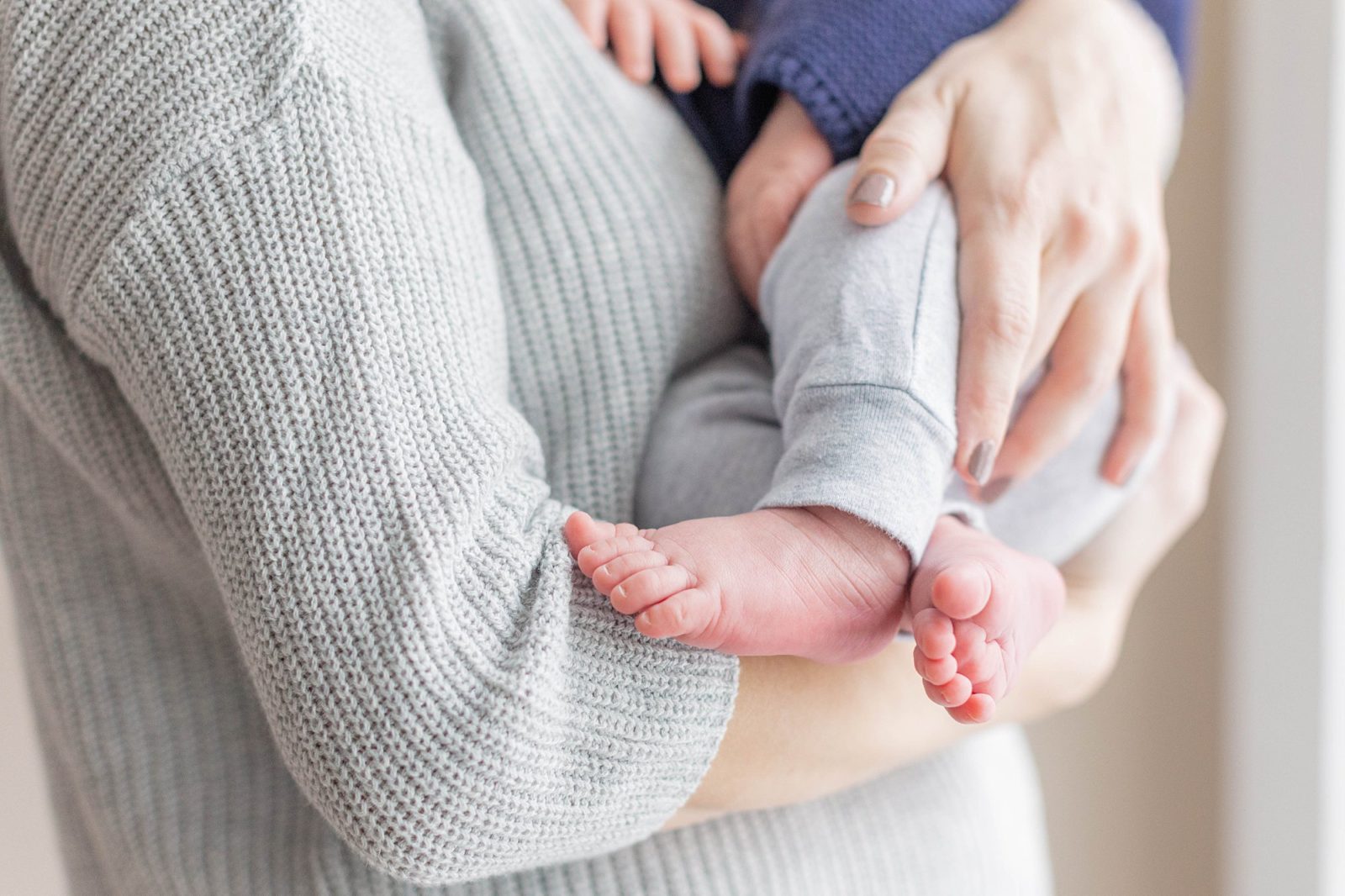 Winter Newborn Lifestyle Session | Baby Cade - Caitlin Page Photography ...